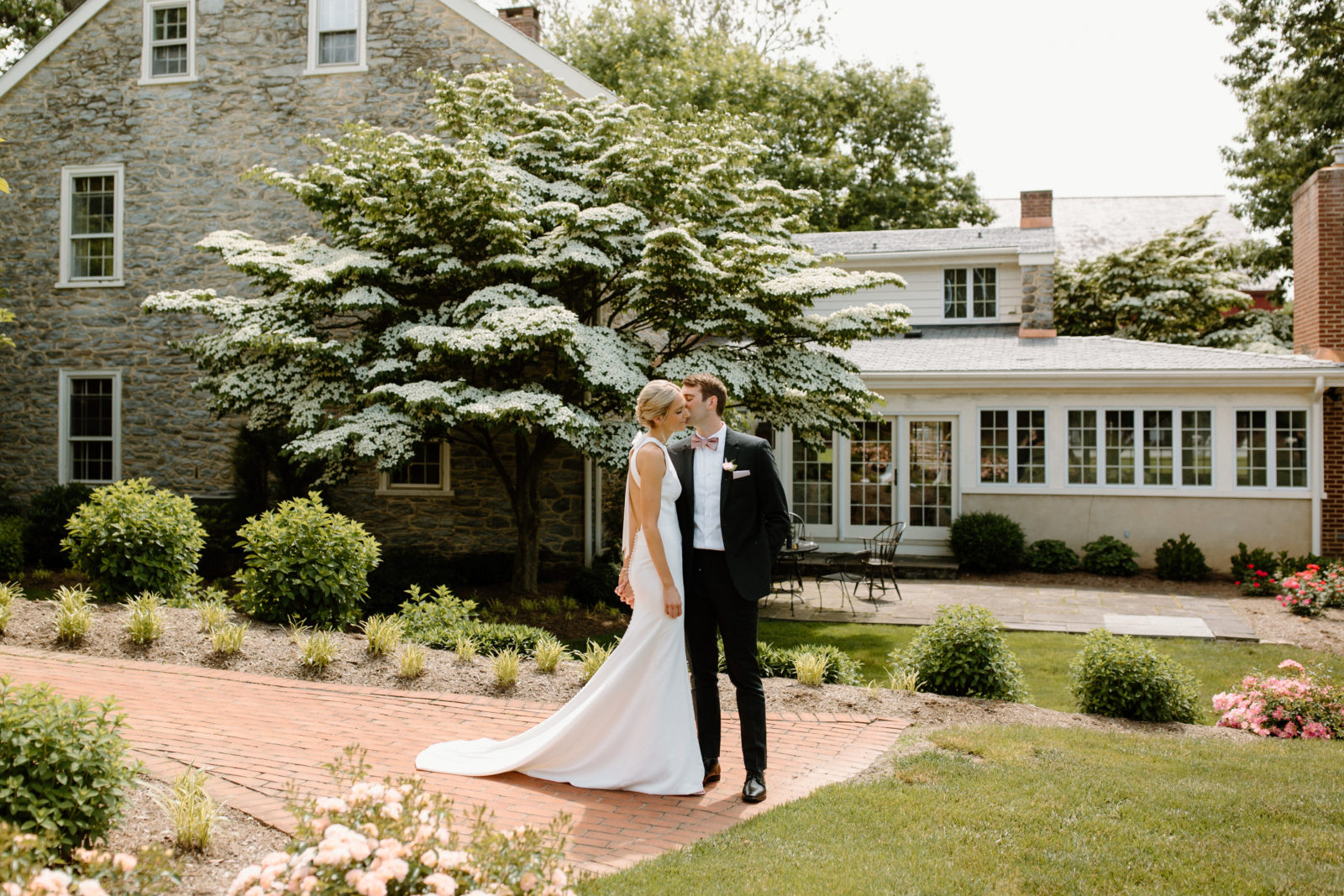 Alicia & Jonathan | The Farm at Eagles Ridge Wedding - Ali & Paul Co -BLOG-